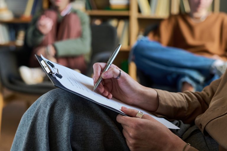 ADHD Screening - Minda Inklusif - Diagnosis dan Intervensi ADHD Dewasa